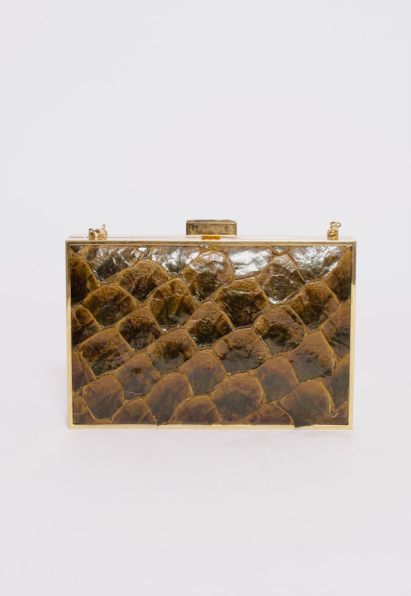 FISH SCALE PURSE – Gift of Garb